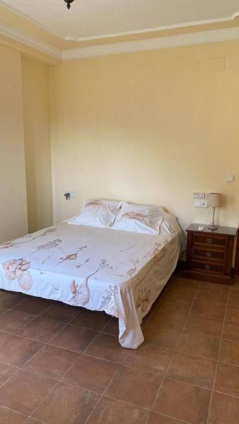 Orange Room Your Refuge Of Tranquility And Privacy - Alzira
