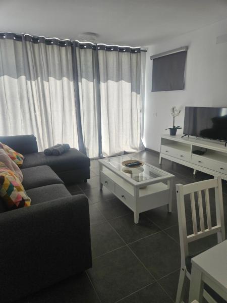 Casa Laura Relax With Shared Pool - Puerto del Carmen