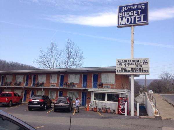 Budget Inn Near Westrock - Covington, VA