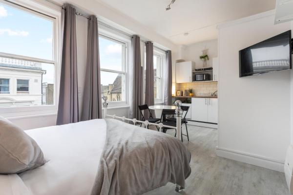 Bright Studio Apartment Next To Station - Harrow