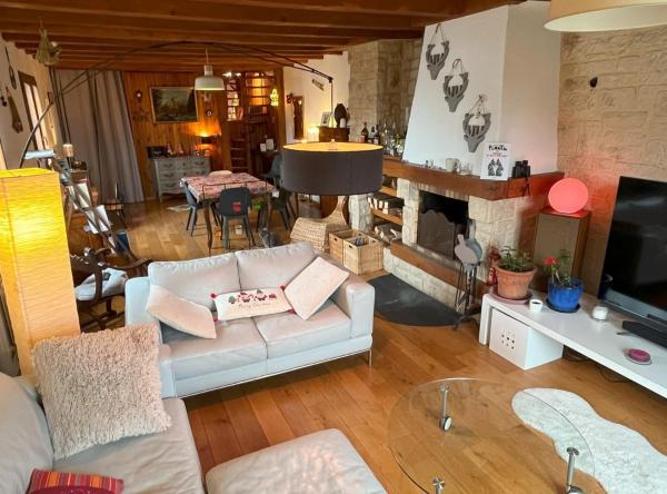 Superbe Chalet Au Calme, Jardin Et Parking Près De Paris - Villiers-sur-Marne