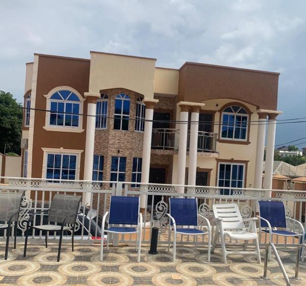 Legend View - Kumasi