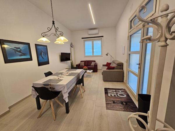 I Delfini - Marina di Massa