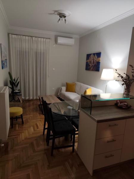 Μ&Κ - Your Athens Home - ΝEwly Renovated 2bd Apartment In Family Neighborhood Close To City Center - Athens