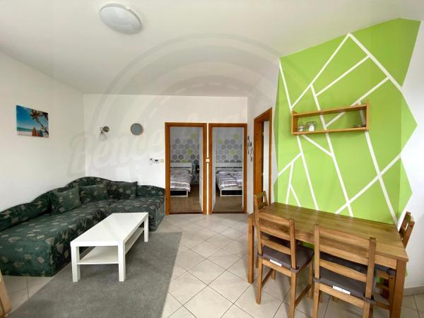 Bence Apartman - Balatonszemes