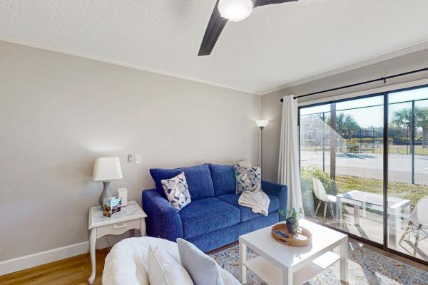 Cozy Condo With Shared Pool, Close To Historic Downtown St Augustine - St. Augustine, FL