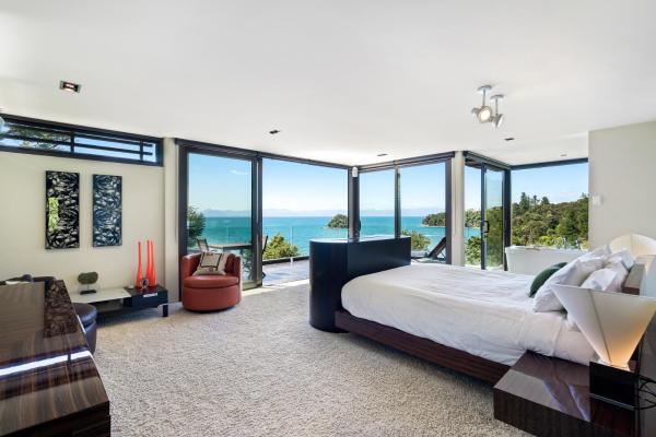 Lodge By The Beach - Luxury, Beach Access, Ocean Views, Private Chef - Kaiteriteri