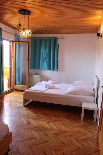 Apartment Complex In Pirovac - Tisno