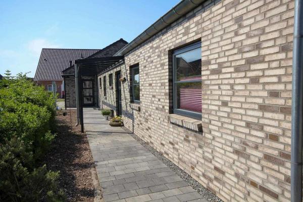 Luxuriöses Ferienhaus Room No 27a - Tating