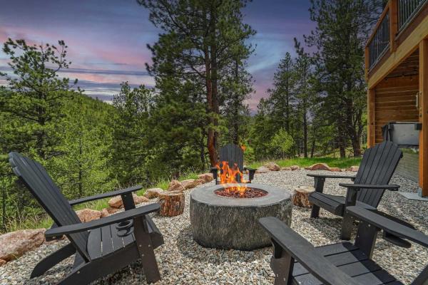 Valley Vista Lodge Hot Tub Shuffleboard Darts Bbq - Woodland Park, CO