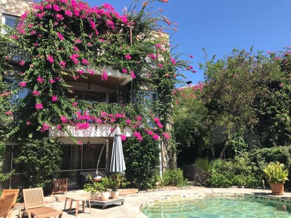 Triplex Villa With Private Pool And Garden - Bodrum