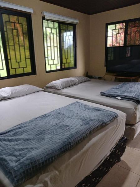 Los Senderos Amados - Panama