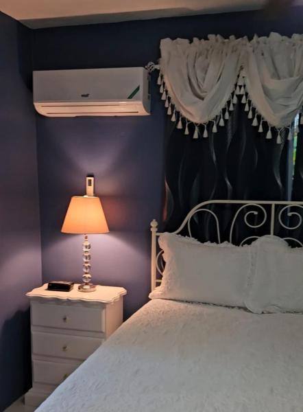 Jade Coast Getaway Near Montego Bay - Jamaica