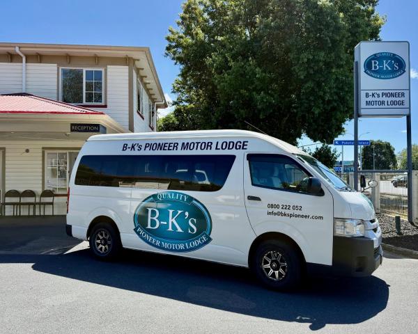 Bks Pioneer Motel - Auckland