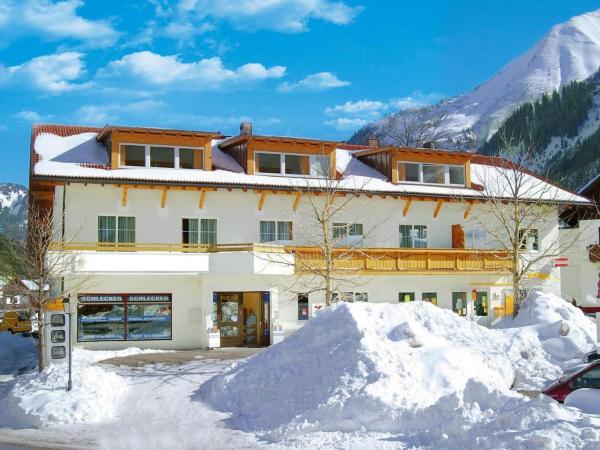 Apartment In Bichlbach With Parking Space - Reutte