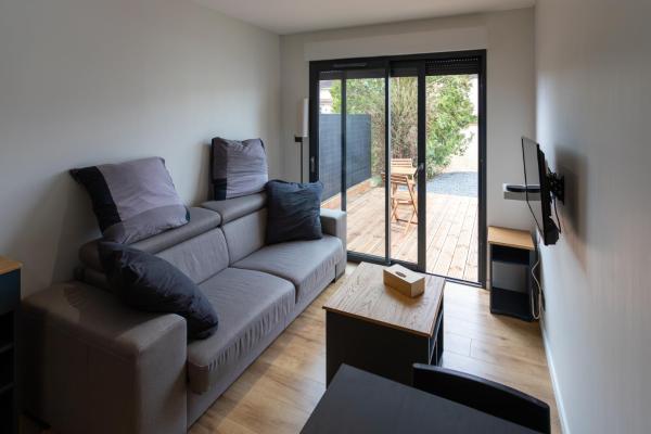 Chez Lilyves - Studio Avec Terrasse Privée - Étampes