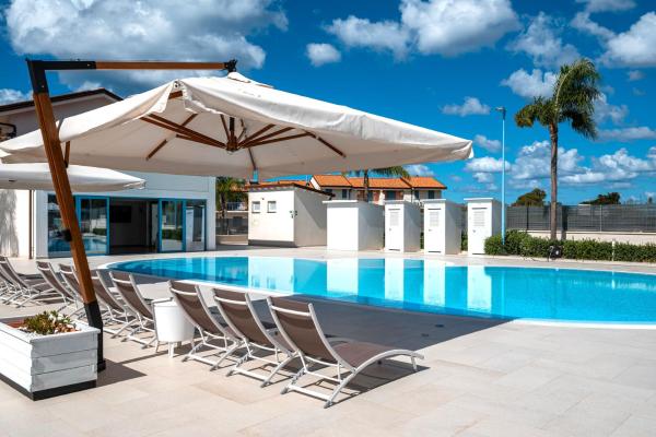 Icaro Apartments With A Beautiful Pool - Sicile