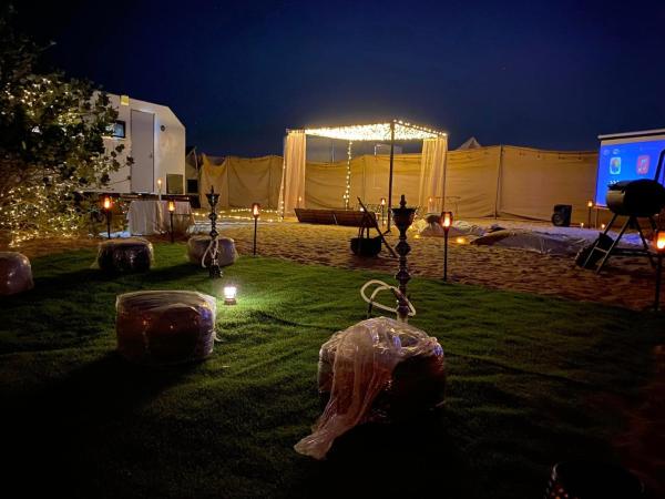 Rvs Caravan Desert Setups Dubai - 杜拜