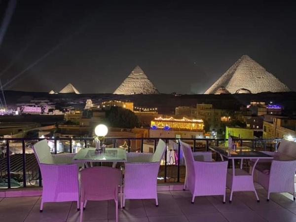 Three Pyramids Hotel View - Gizeh