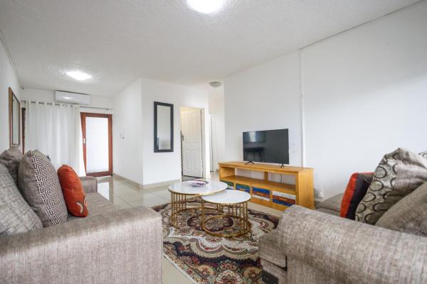 Safi Luxury Apartment - 3 - East London