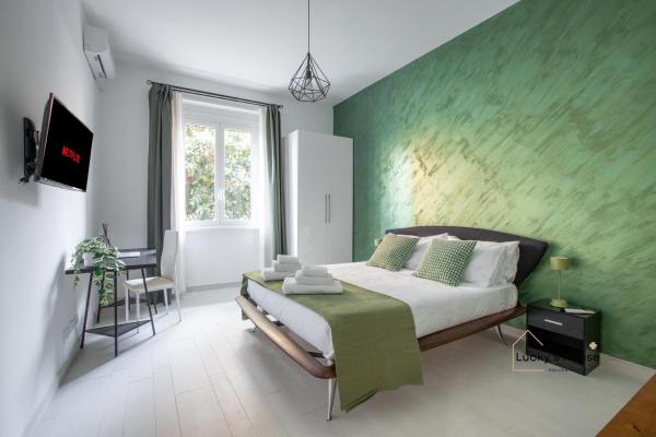 Lucky's House - 400mt To Metro A, 3 Bedrooms, 6-8 Pax, A-c, Roma - Rome