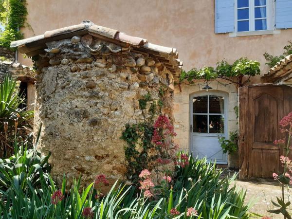 Le Midi, A Refined Master House In Provence With A Swimming Pool - Valensole