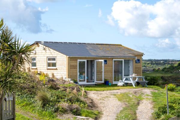 Westhill Beach Chalet, Riviere Towans - Gwithian