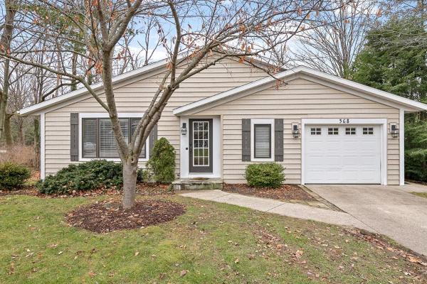 Main Stay Cottage - Saugatuck, MI