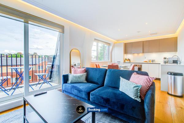 2 Bedroom Apt By Ls2g Short Lets & Serviced Accommodation Greater London With Private Balcony - Watford