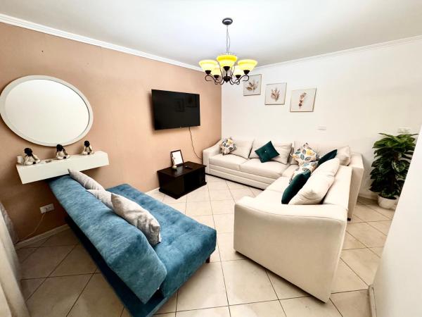 Apartamento En La Mejor Ubicación, Centro De Loja - Loja