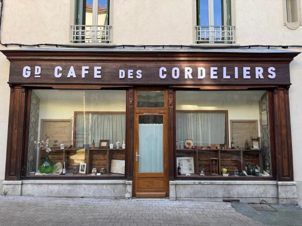 Le Grand Café, Centre Historique, Fibre, Ess, Rez-de-chaussée, Bedinshop - Romans-sur-Isère