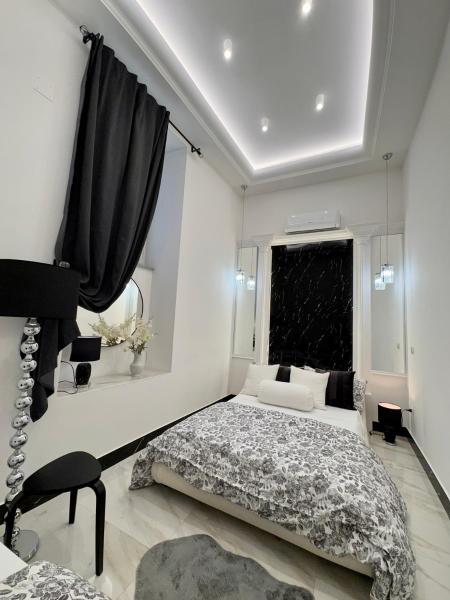 Ferdinando's Home - Neapel