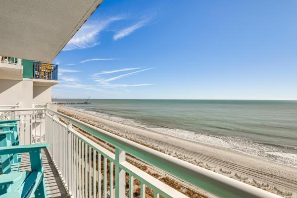 Myrtle Beachfront Bliss: Pools, Views & Skywheel! - Myrtle Beach, SC