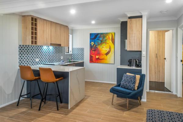 The Mooloolaba Gallery - Mooloolaba