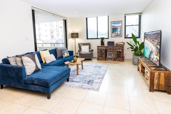Bright & Spacious 2 Bdr W Pool Parking Balcony Ac - ボンダイ・ビーチ