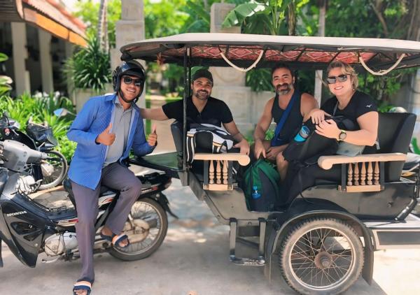 Daniel English Speaking Private Driver - Cambodia