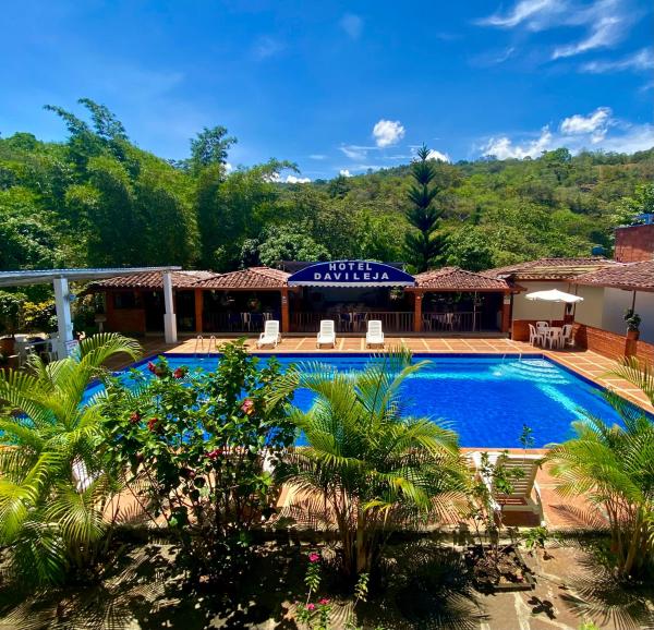 Hotel Davilejas - Curití