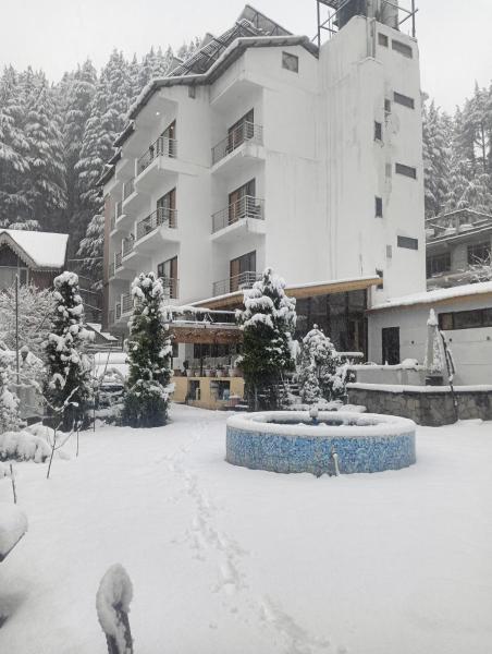Tripple R Ambika Residency - Manali