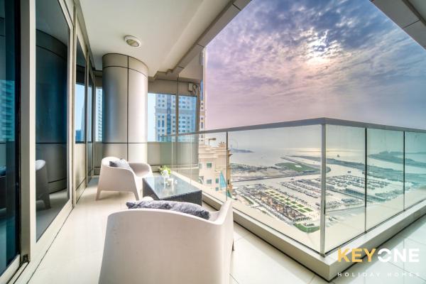 Captivating Sky & Sea Views In Two Bedroom Suite - Dubai