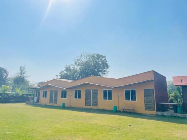 Jay Jaliyan Hotel And Resort Llp - Nadiad