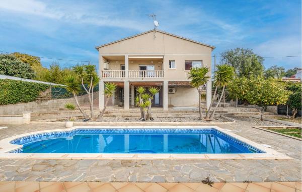 Cozy Home In Calafell With Wifi - Cunit