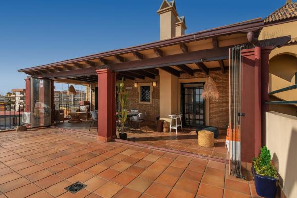 Alcaudon By Ĥ - Playa Isla Canela Iacl95p35 - Ayamonte