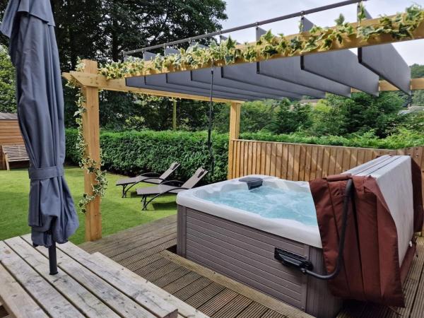 The Porthole - West Yorkshire