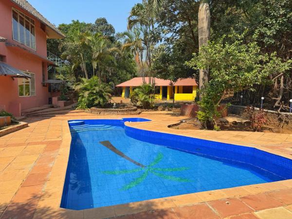 Captans Stay - Lonavla