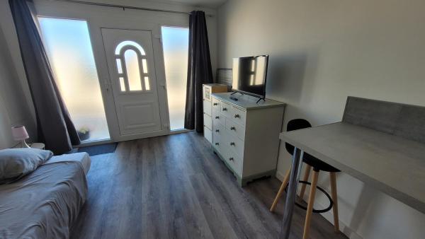 Studio Neuf Et éLégant Avec Clim - Tarbes