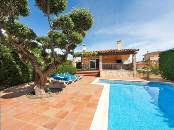 Magnolia L'escala 1, Casa Con Piscina Y Barbacoa A 300m De La Playa - Costa Brava