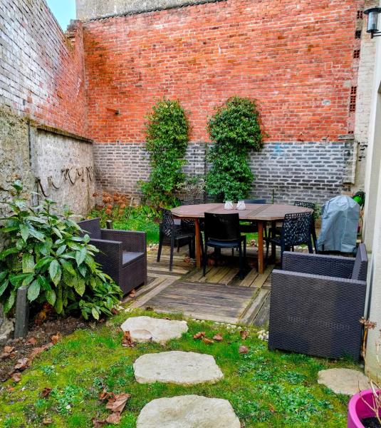 Maison Avec Jardin, Calme Et Ensoleillée à 2 Minutes Du Centre-ville - Houlgate