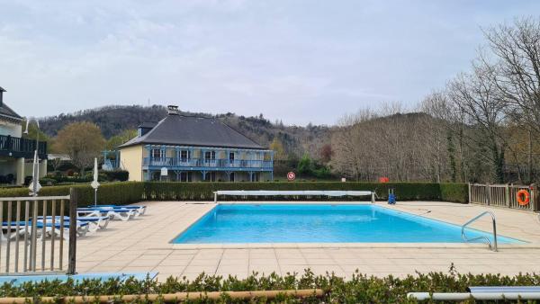 Piscine Chauffée Vue Sur La Dordogne - Argentat-sur-Dordogne