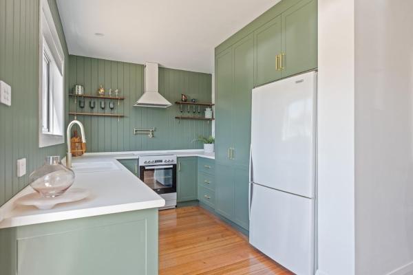 Renovated Homely Home - 론서스턴