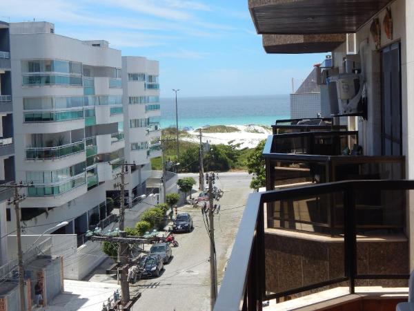 Apto 3 Qts Quadra Da Praia Do Forte C/ Vista Lateral - Cabo Frio